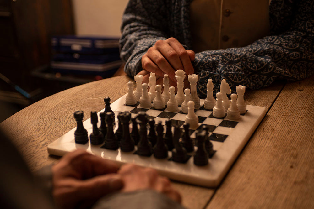 Black & White Marble Chess Set - Samson Historical
