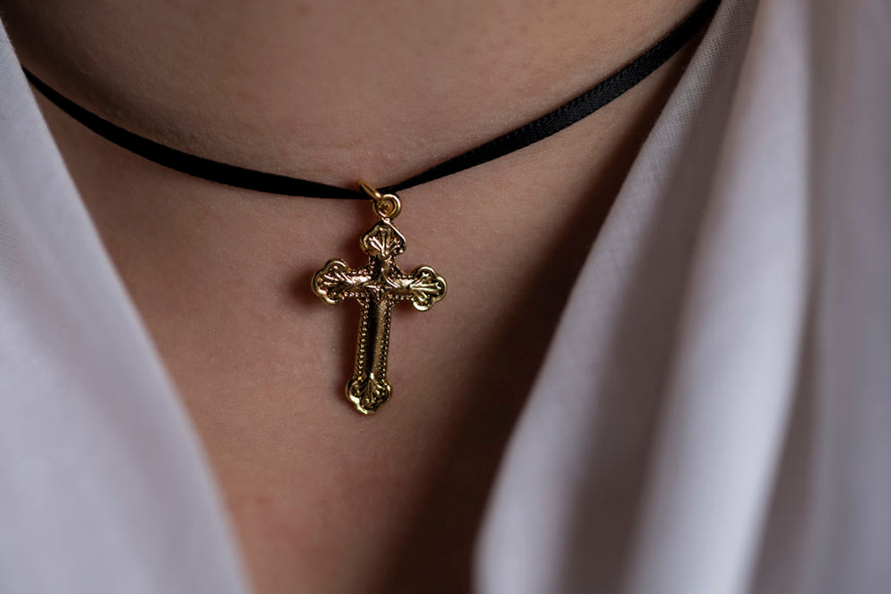 Detailed Cross Necklace - Samson Historical